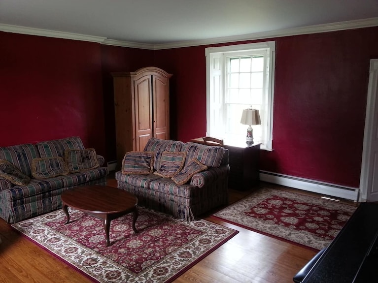 Circa 1700 Chesapeake Colonial Home On The National Register. - Maryland