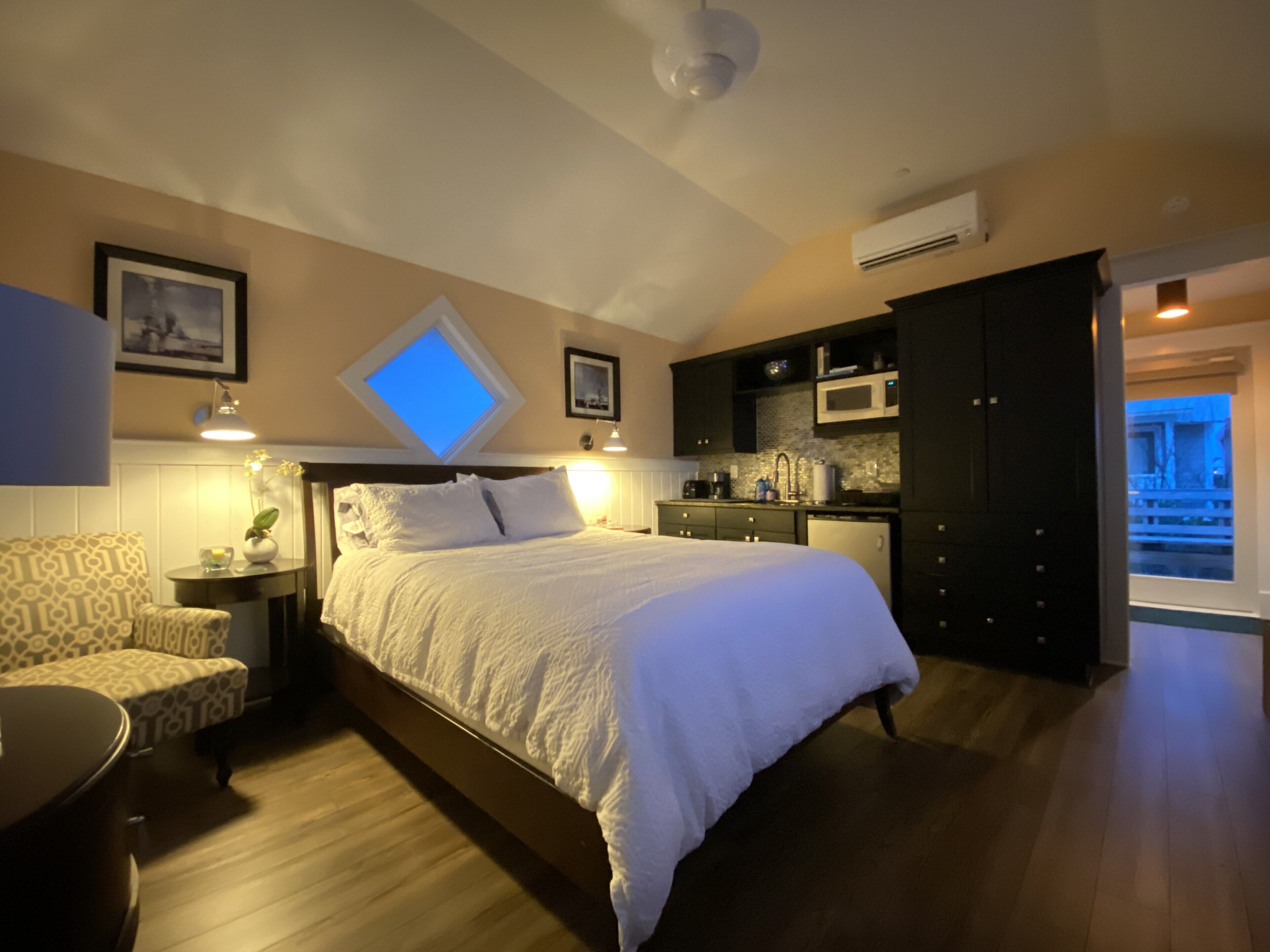 "Air" Cottage @ Bald Head Island - Walking Distance To Ferry & Restaurants - Southport, NC