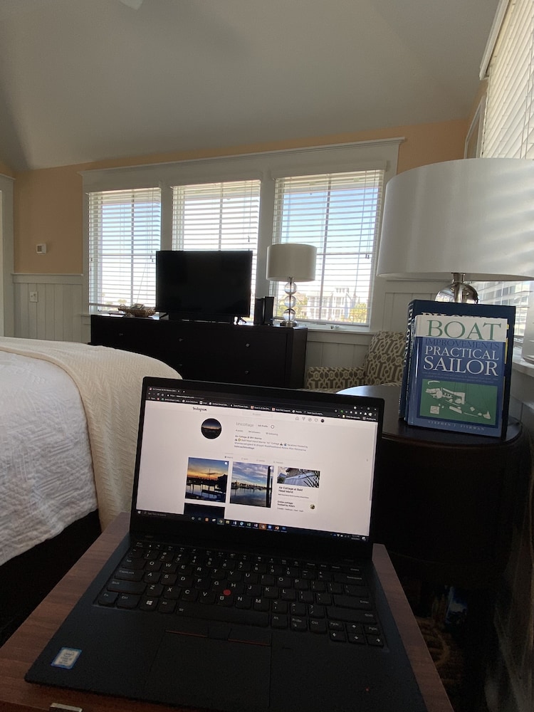 "Air" Cottage @ Bald Head Island - Walking Distance To Ferry & Restaurants - Bald Head Island, NC