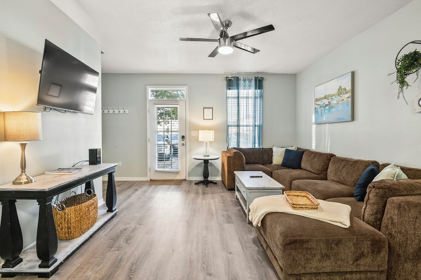 Gulfport Side By Side Townhomes, 1 Block To Beach - 빌럭시