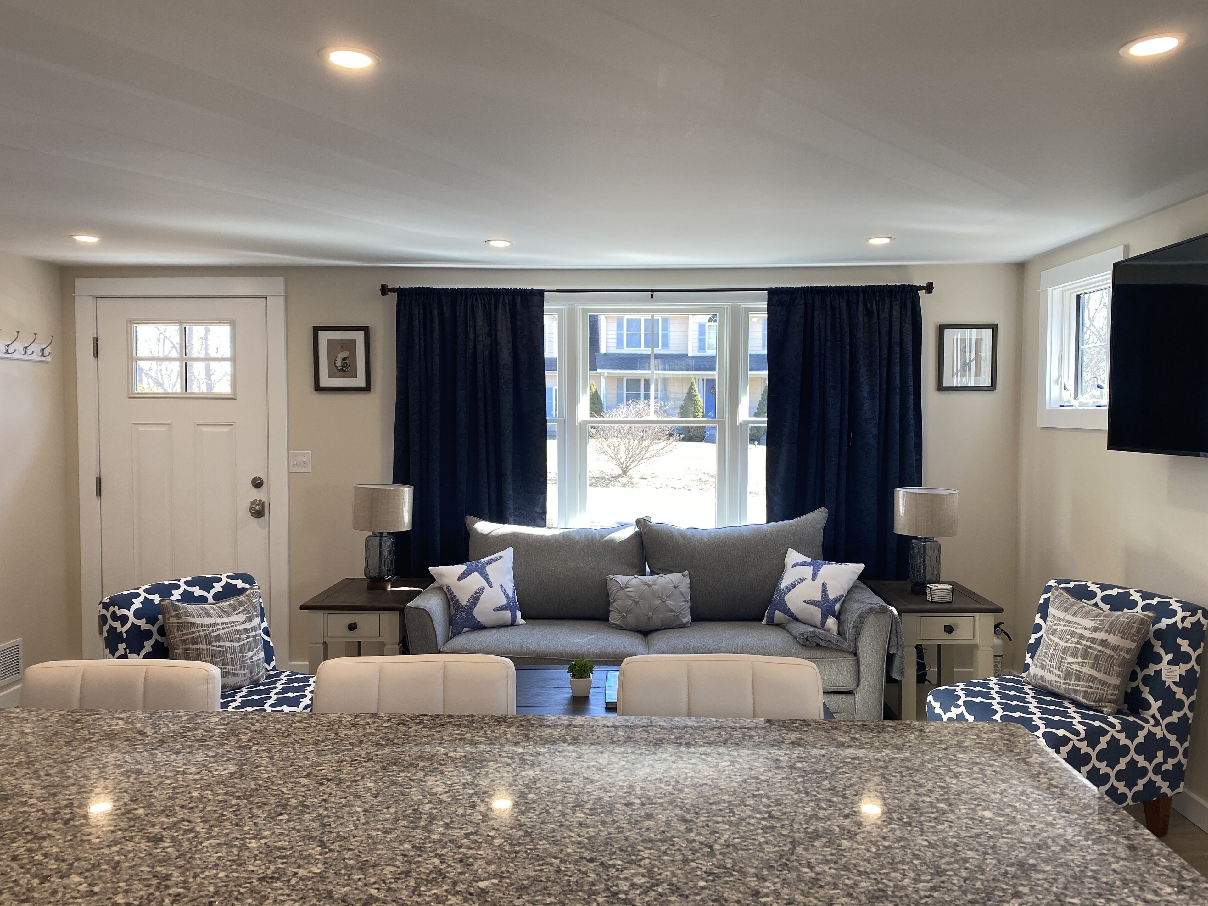 Private Home, Short Walk To Harbour Island Beach! Central A/c, Family Friendly! - South Kingstown, RI