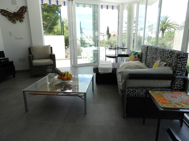 Atractiva Villa En Caleta De Vélez Con Piscina Privada - Vélez-Málaga