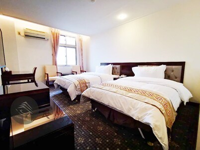 Chang Hong Villa Hotel