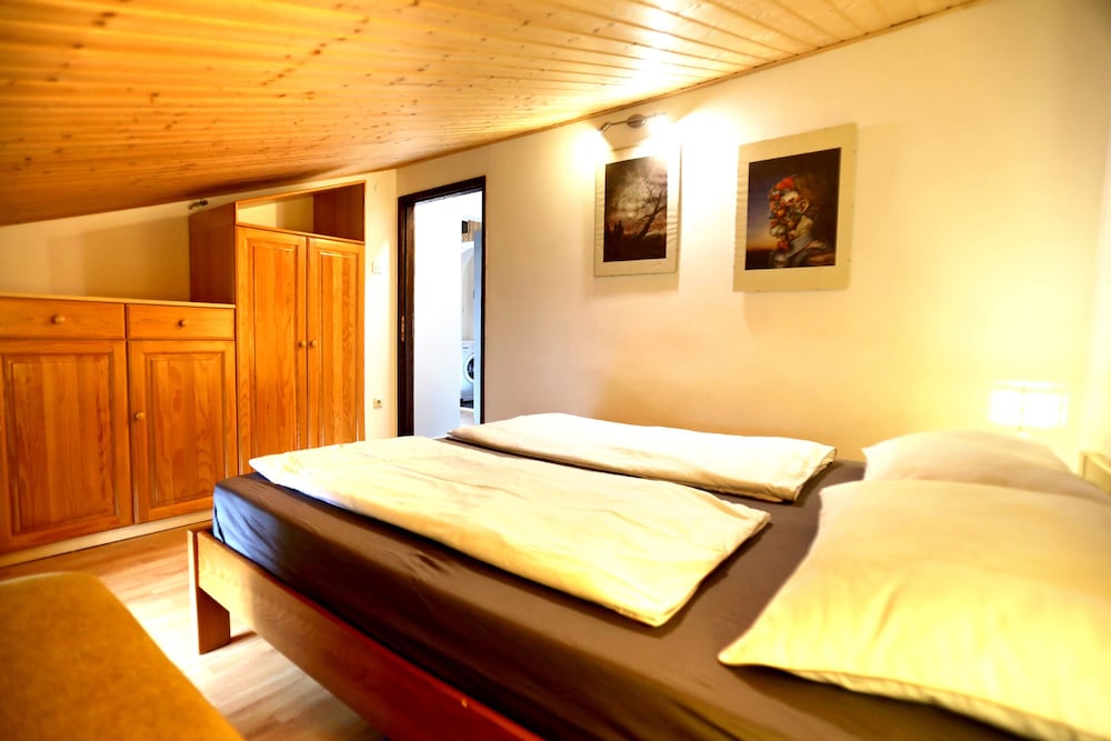 Apartment 2, Vacation Apartment Near Opatija/rijeka From Private Owner, In Viskovo, In A Quiet Location - Rijeka
