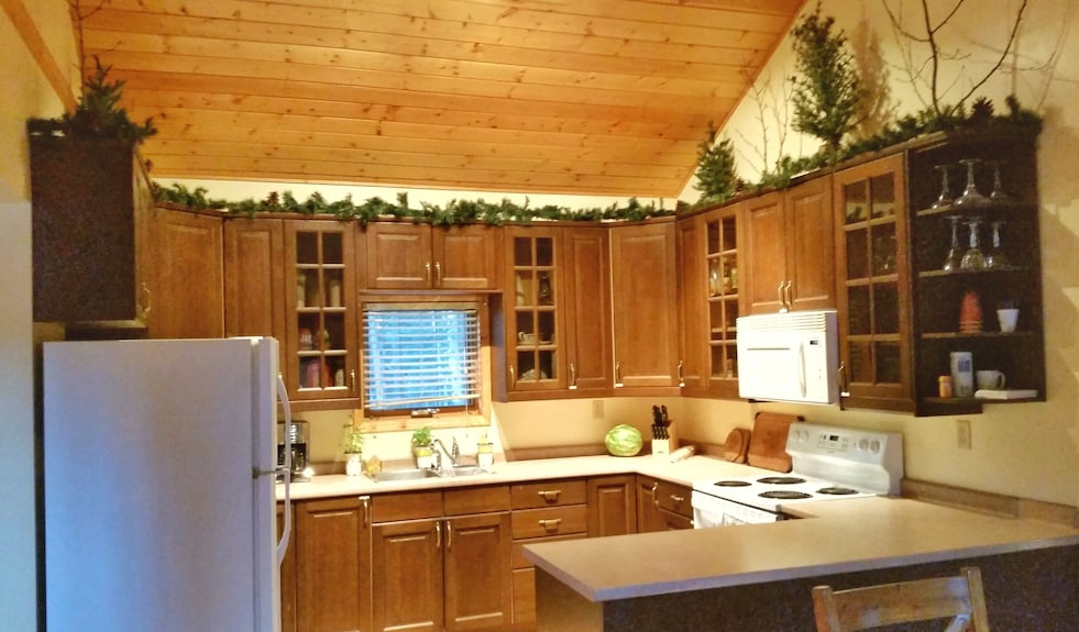 The Lodge At Coliseum Mountain Resort - Alberta