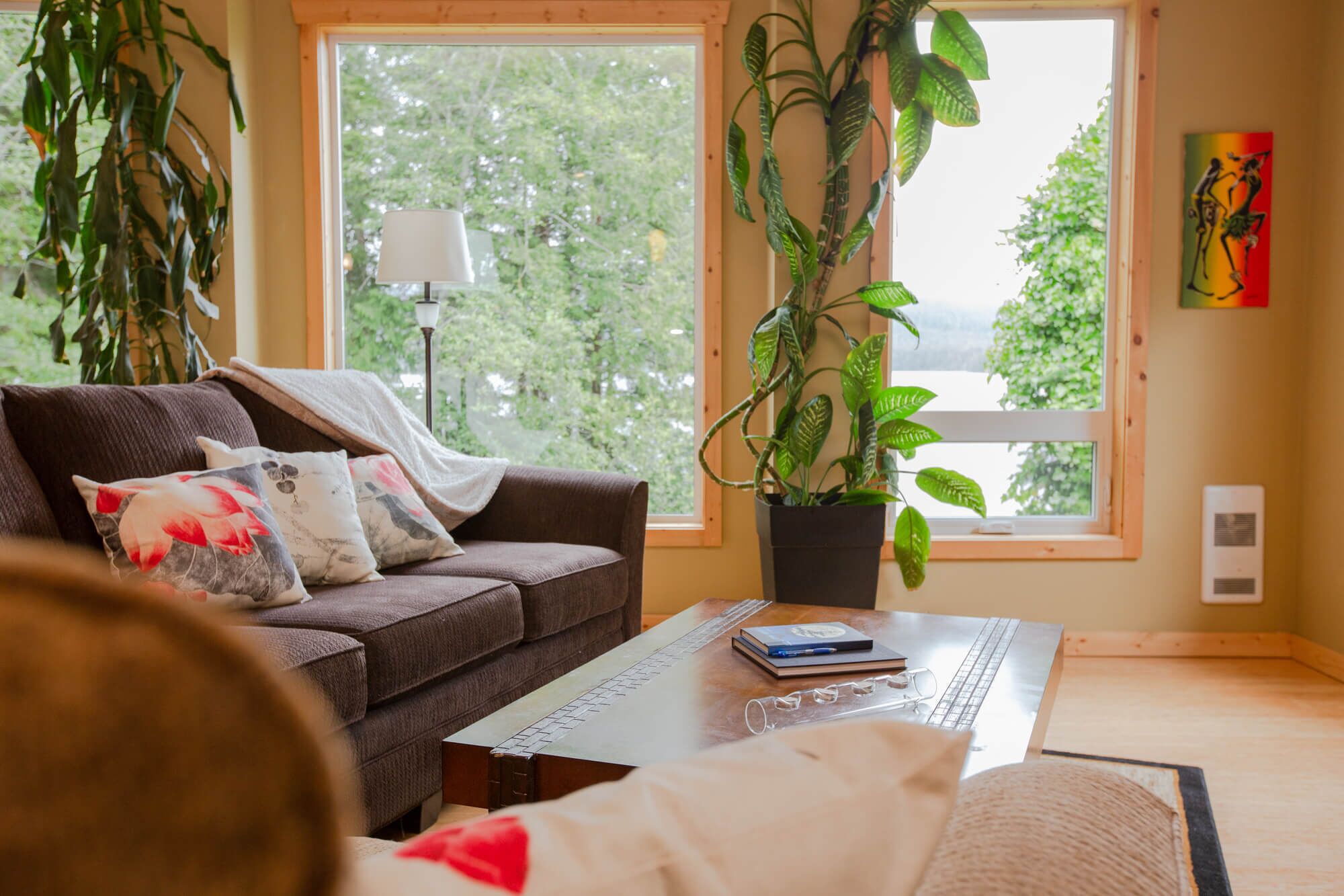 Comfortable New Home With Beautiful Inlet Views To Experience A True Tofino Stay - Tofino