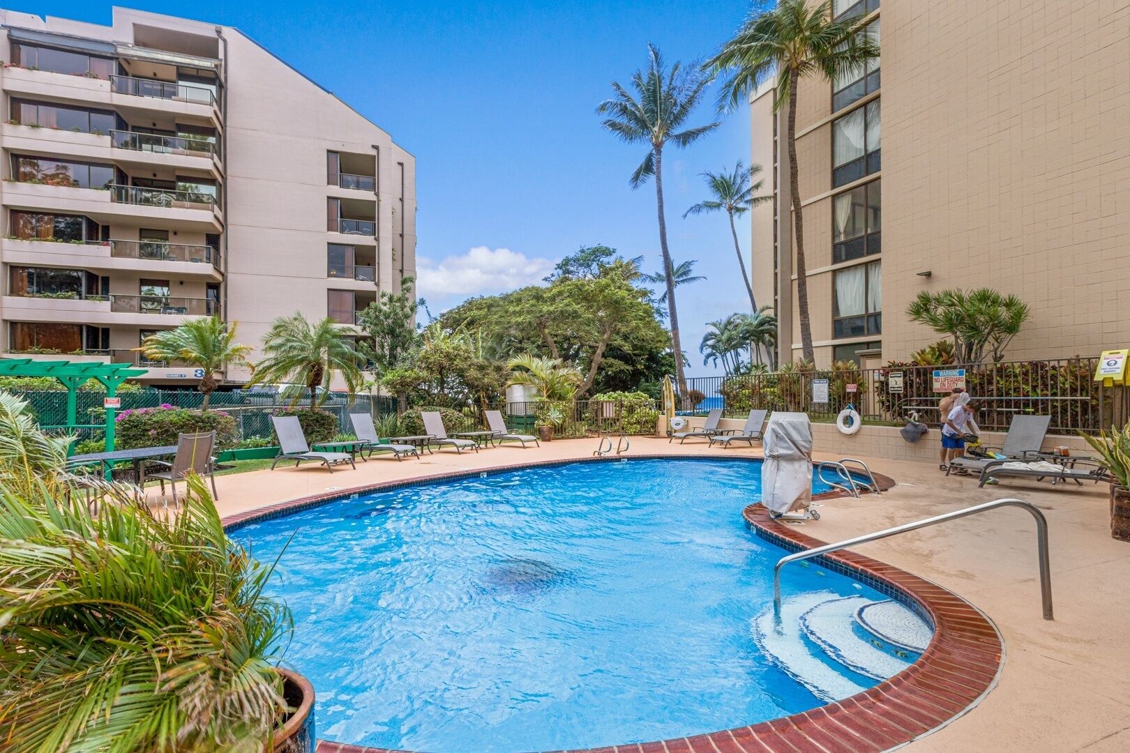 Apartamento em Condomínio Fechado, 2 quartos | Piscina