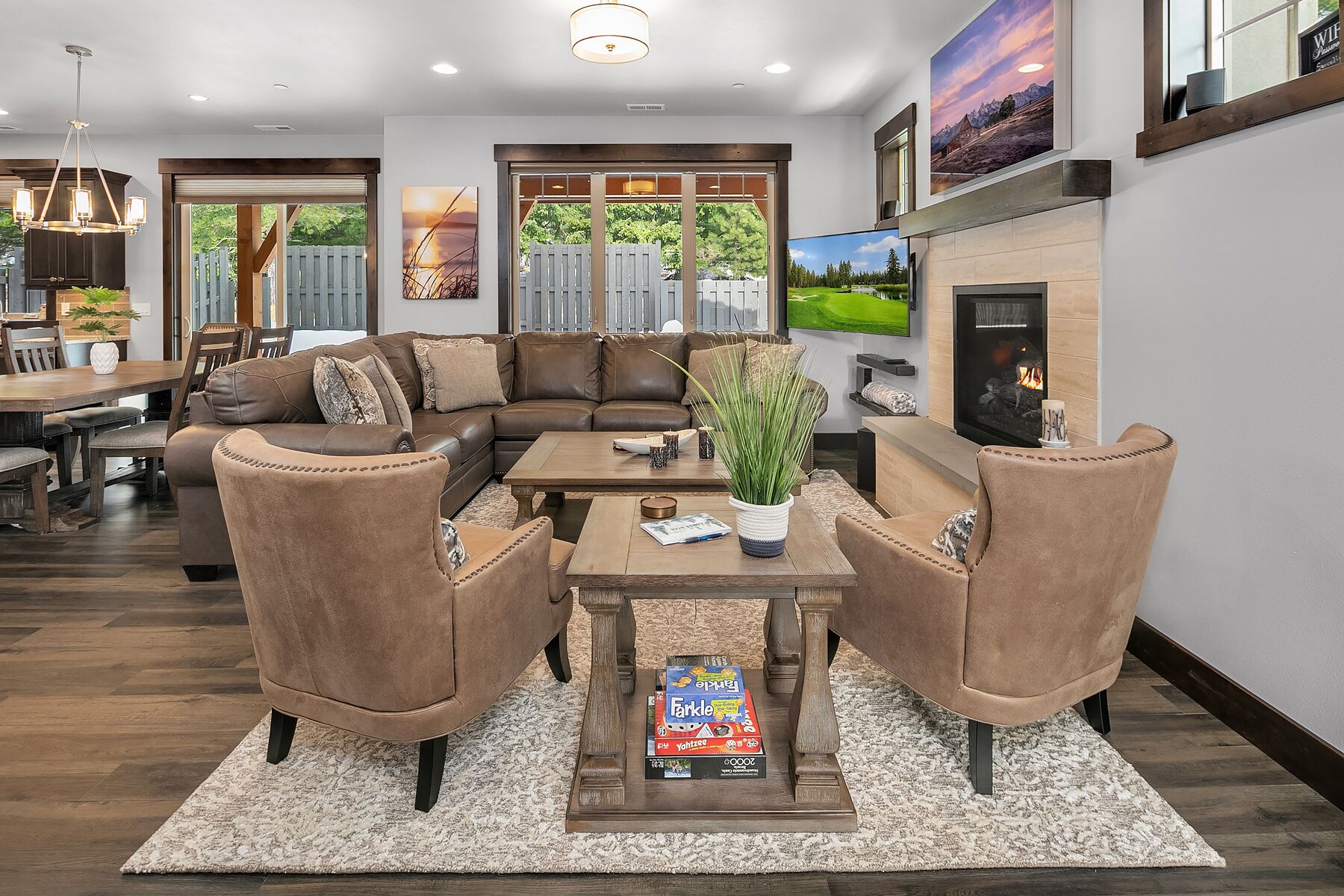 4 Master Suites - Great Value! Walk To Golf, The Spa, And Portals Restaurant! - Roslyn, WA