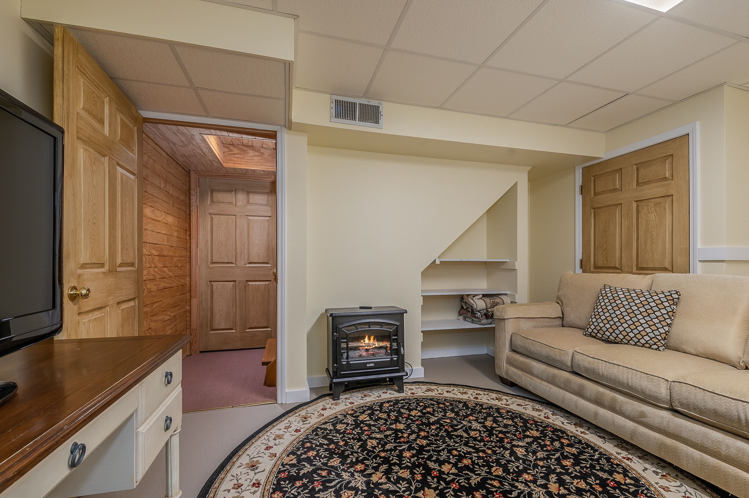 Stellar Location - On The Ecusta Trail / Hendersonville! - Mountain Home, NC