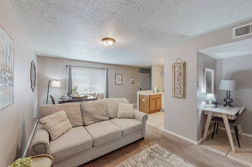 Terra Blanca, Near Old Town - Albuquerque