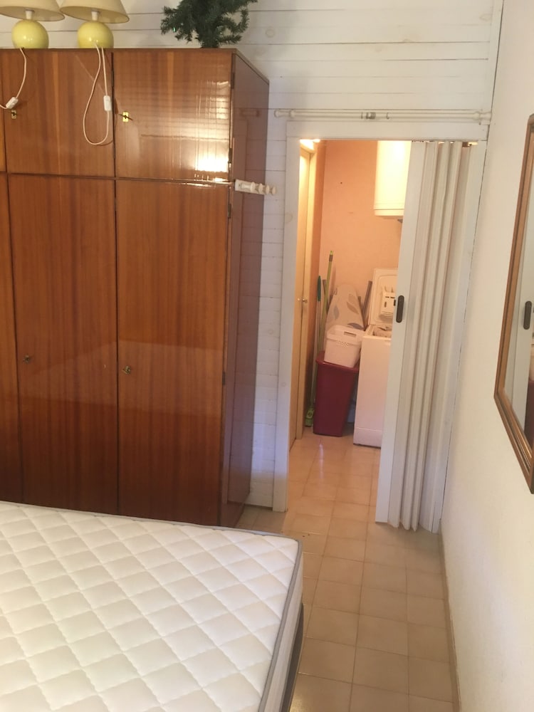 Appartement De Plein Pied Avec Jardin - Mèze