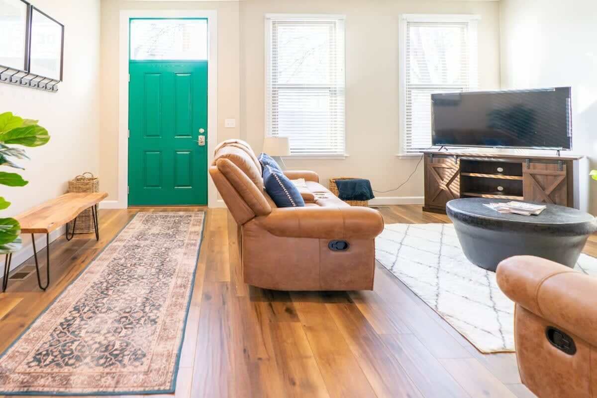 Cozy & Modern Soulard 4br & Game Room / Abodebucks - St. Louis, MO