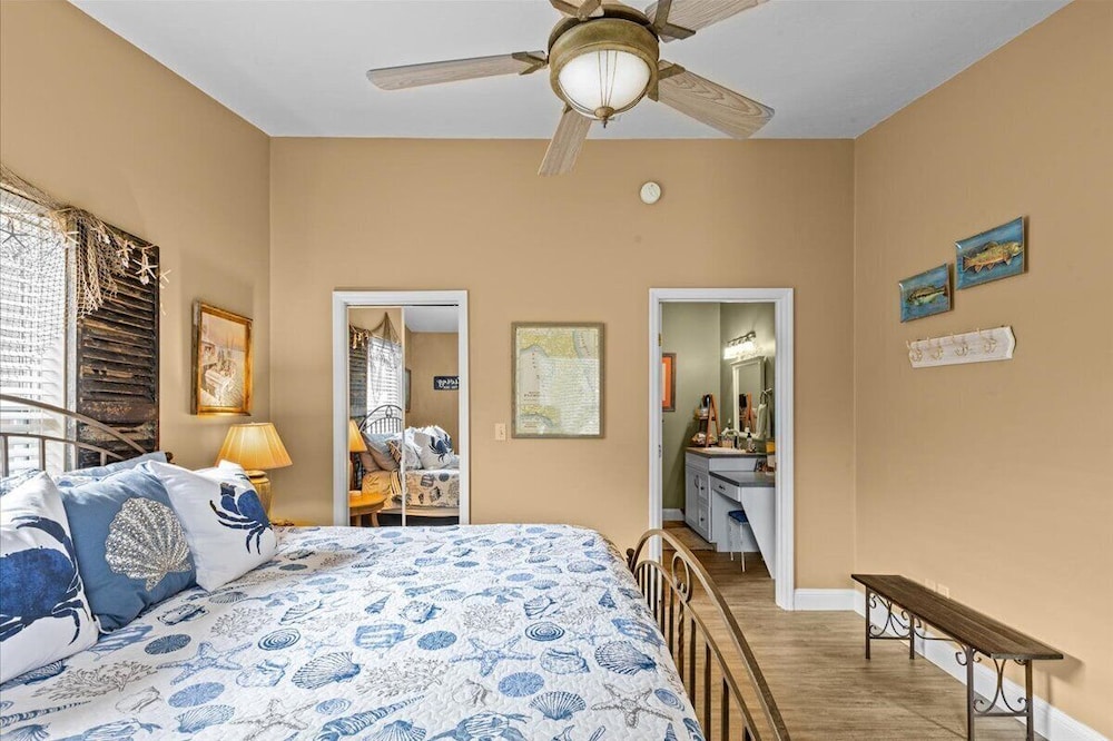 Cypress Crab House Of Steinhatchee! 1 Block To River, Parking, Porch, Parking - Steinhatchee, FL