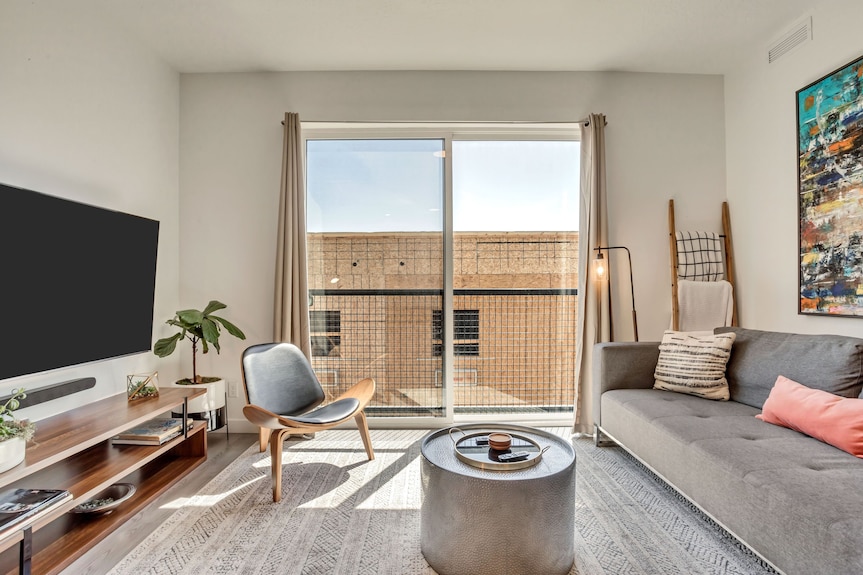 Lcf - Downtown Slc - 1br/1ba - Cowork + Gym - Near Delta Center - Garage - Utah