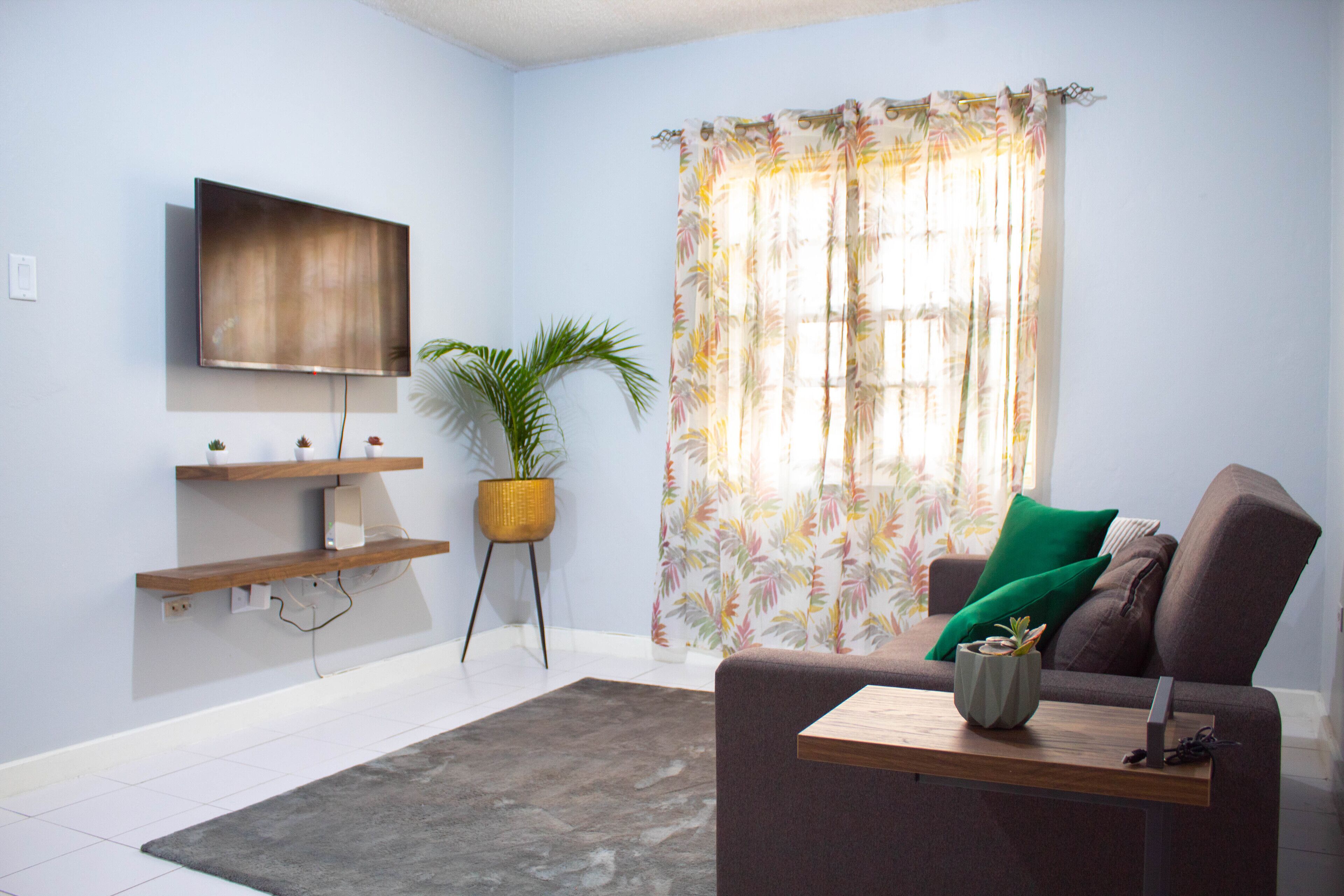 The Waterloo Suite  1 B/r Apt Central & Secure - Kingston