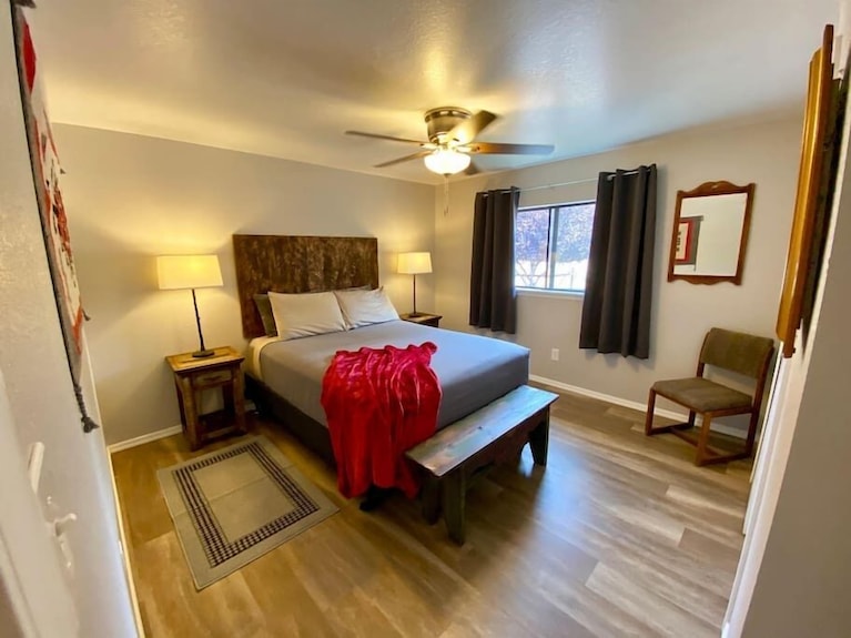 #1 Casita Wild Mustang At The Catwalk, 2 Bdrm Casita - Glenwood, NM