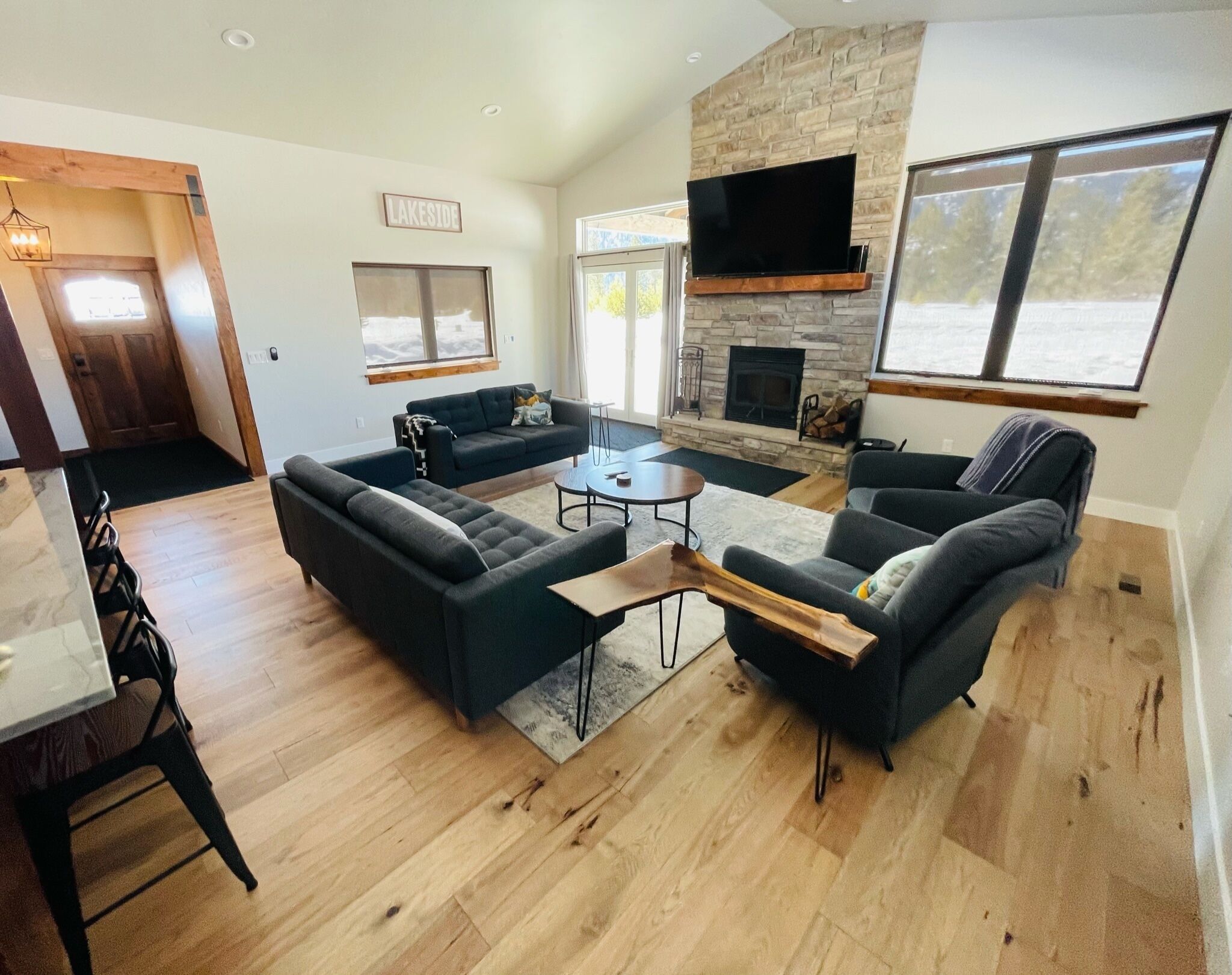 Cascade Pines Lake House - Mountain Views - Sauna - Ev Charger - Donnelly, ID