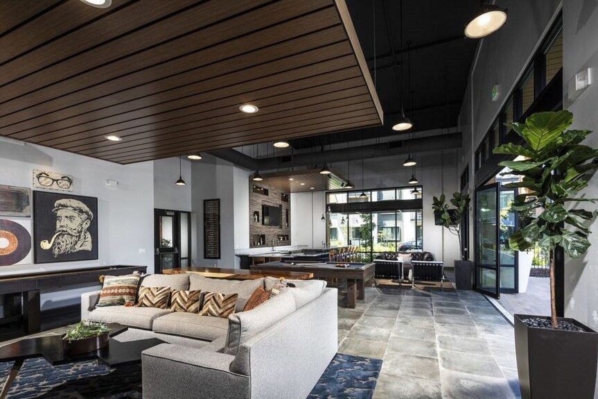 Modern Silicon Valley Condos With Rooftop Lounge And Pool - Menlo Park