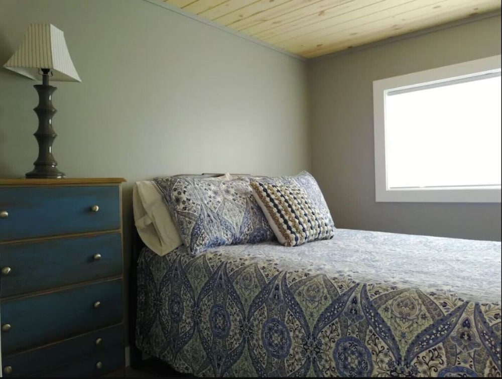Pine - Grace Landing Cottages With Stunning Sunsets Over Hamlin Lake.. - Ludington, MI