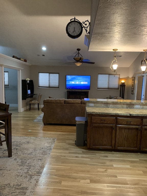 Beautiful And Relaxing Guest House!! - Redding, CA
