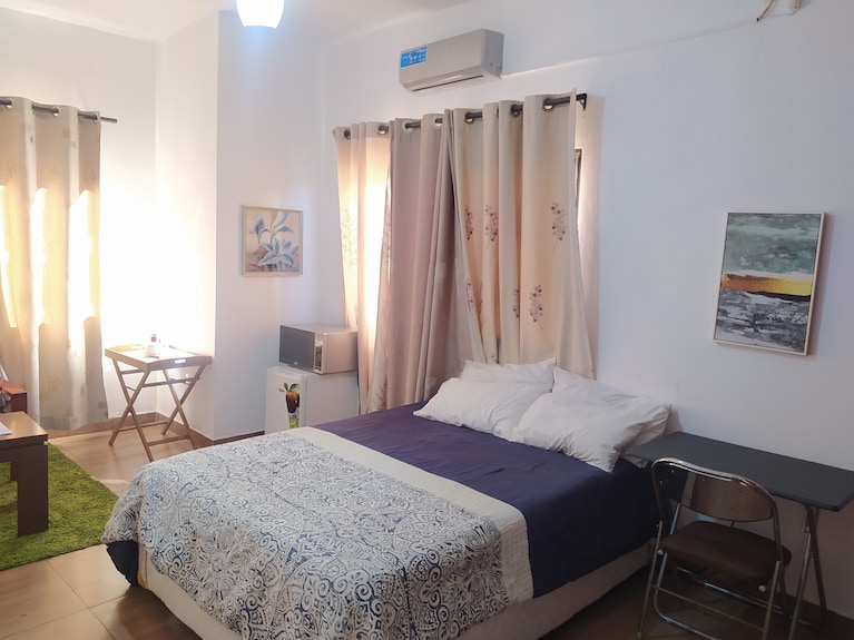 Sparkling Two Bedrooms With Spacious Private Bathroom - Maputo