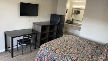 Secretária, Wi-fi grátis, roupa de cama fornecida