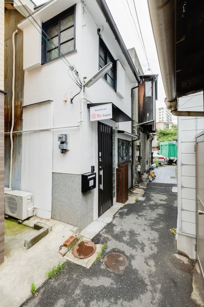 En Sagisu Of1 - Japan