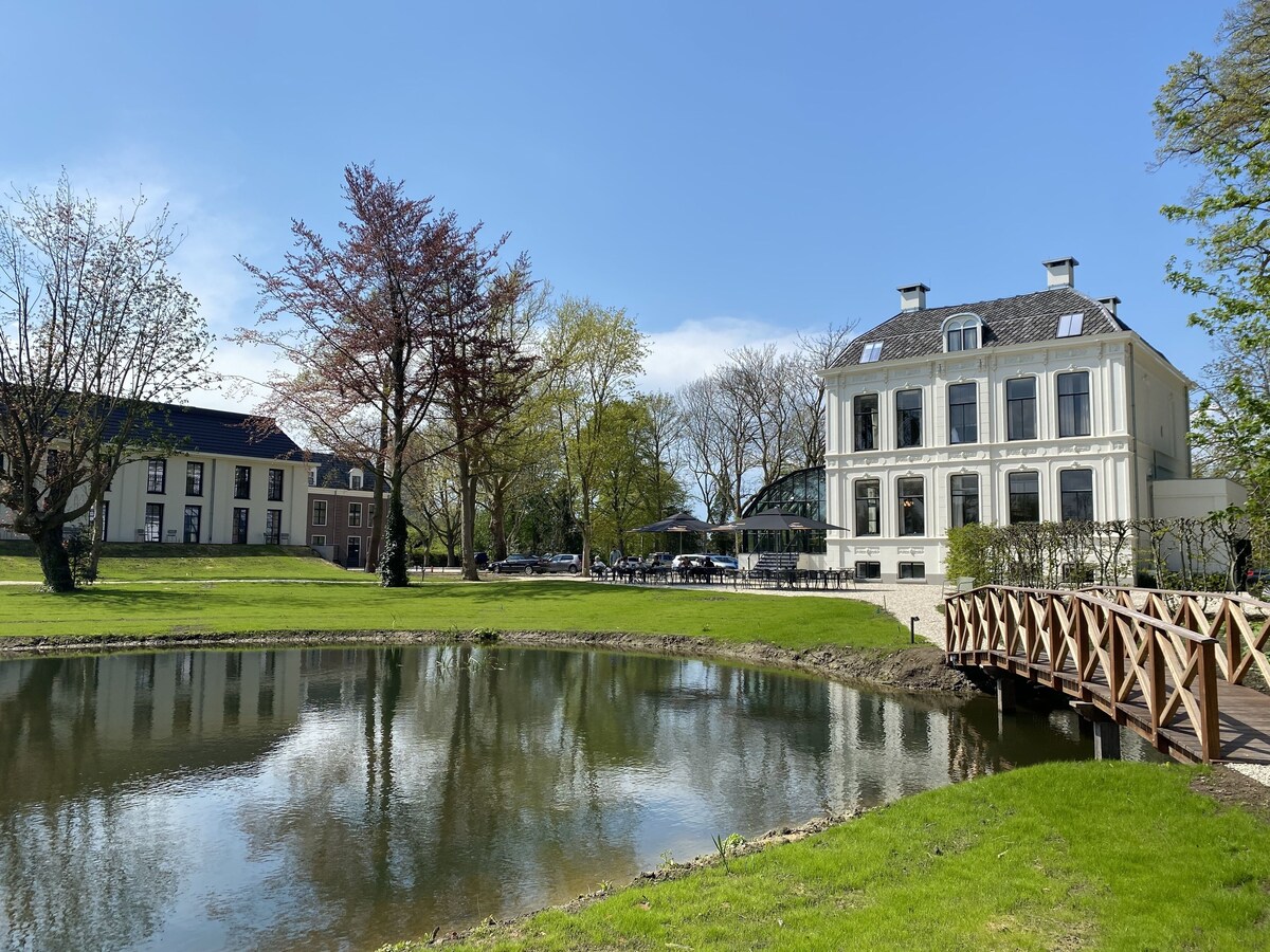 Hotel Flora Batava Reviews, Deals & Photos 2023 - Expedia
