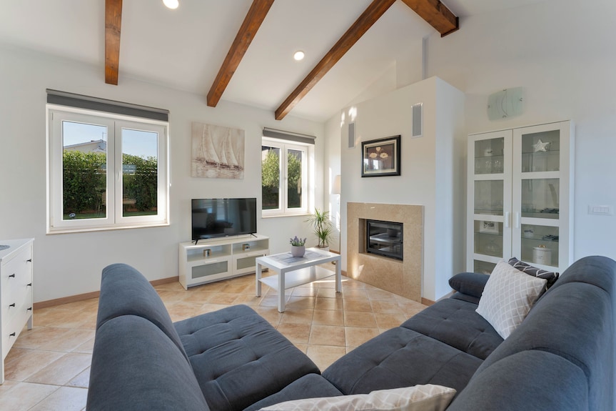 Prunkvolle Villa Mit Großem Pool - Croatia