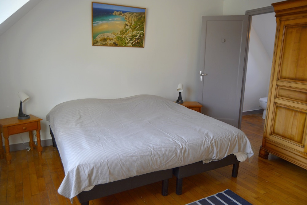 Morgat 70 Meters Beach, 8 People With Garden And Parking - Crozon