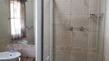 Duche na casa de banho