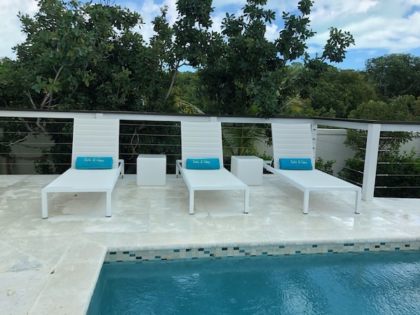 Twin Villas At Caya, 6 Bed 6.5 Bath - Turks and Caicos Islands
