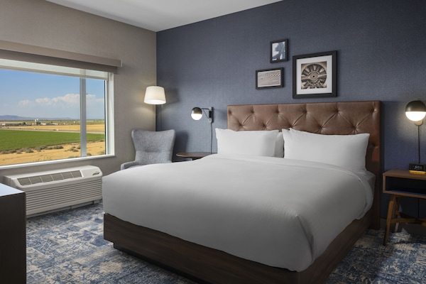 Ferro/tábua de engomar, berços/camas para crianças grátis, Wi-fi grátis