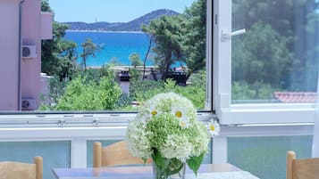 Cozinha privada | Geladeira, micro-ondas, cooktop, chaleira elétrica