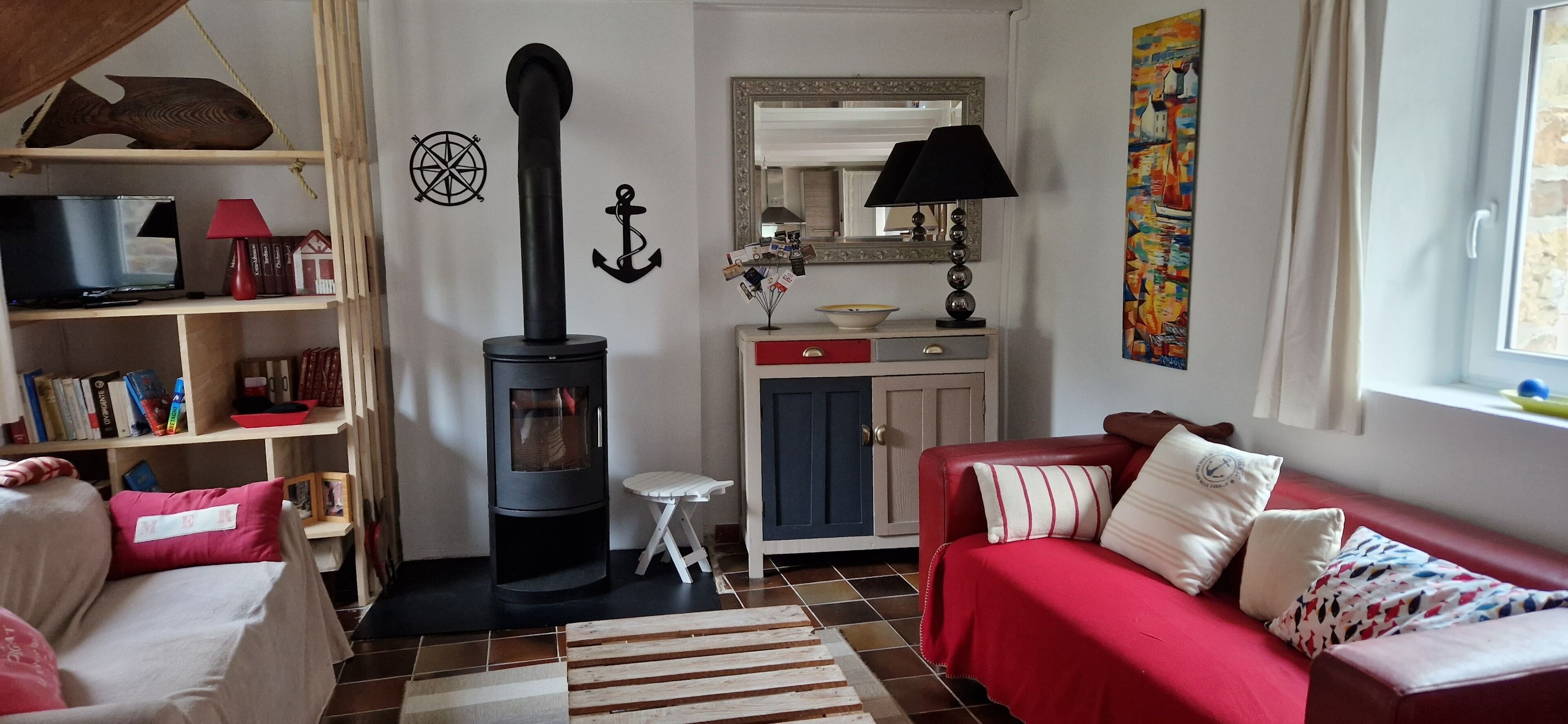 Charmant "Penty" Indépendant Rénové  De 3 Pièces Terrasse, Jardinet Et Parking - Camaret-sur-Mer
