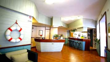 Lounge no saguão