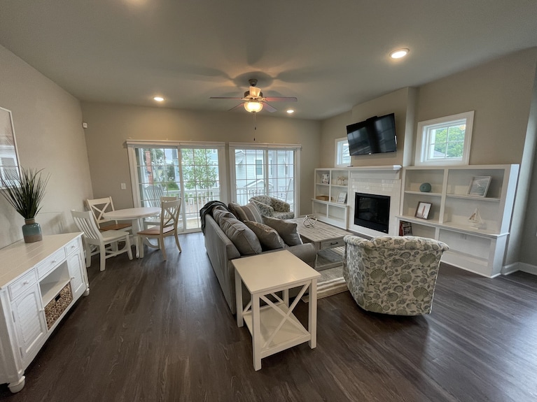 Νέο Beach House 2 Blocks από το Vb Oceanfront Resort - Virginia Beach, VA