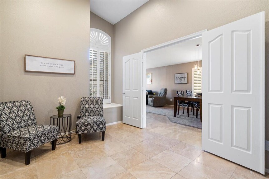 Luxe Arizona Retreat...family-friendly Home - Phoenix