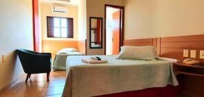 Wi-Fi de cortesia, roupa de cama
