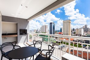 Estúdio Comfort | Lanai (alpendre havaiano)