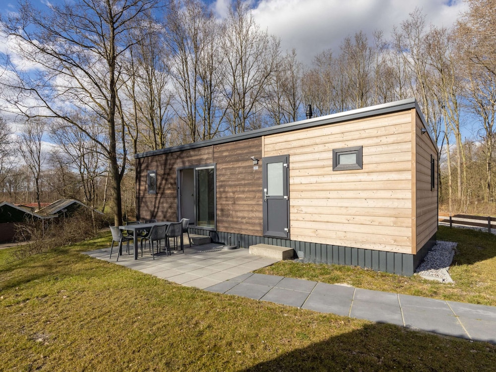 Modern Chalet With Dishwasher, Close To A Lake - Drenthe
