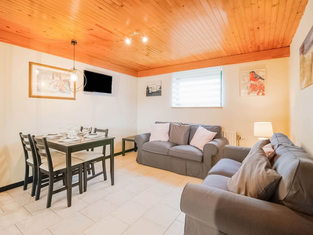 Cottage In Vaux Sur Sre Garden - Bastogne