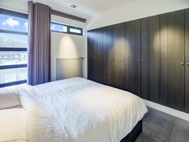 Apartamento | 5 quartos, com mobília individualizada, roupa de cama fornecida 