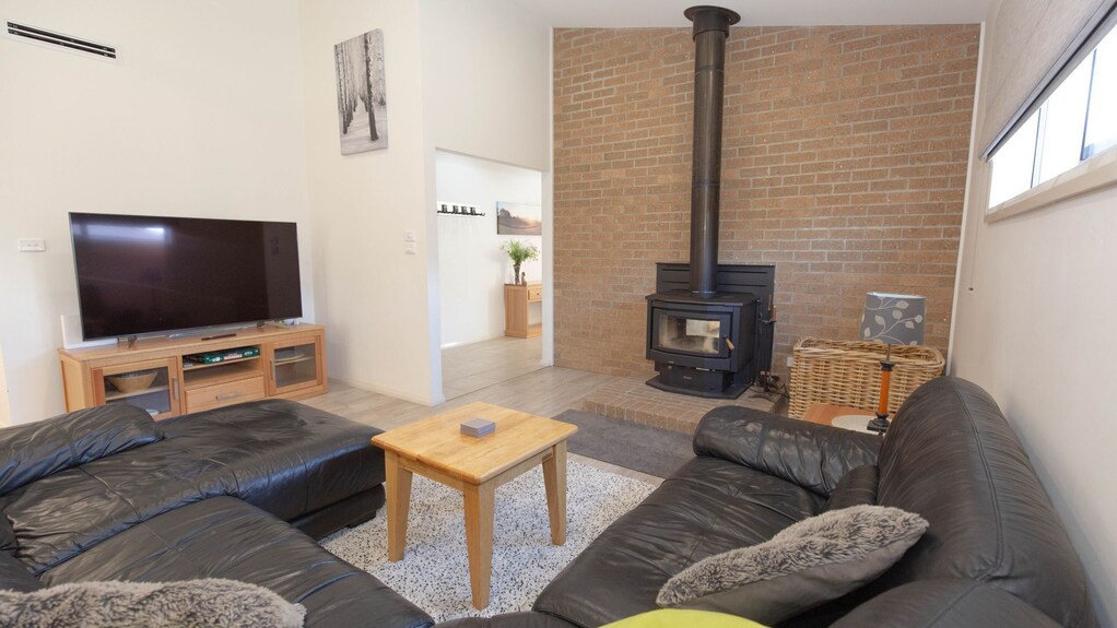 Jindalee 3 - 34 Twynam Street - Kosciuszko National Park