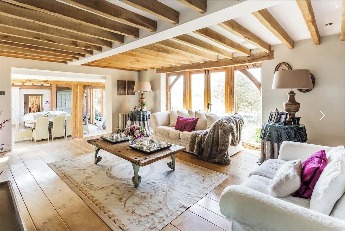 Luxurious Private, River Frontage, Boats & Hotub - Woking