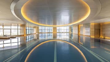 Piscina interior