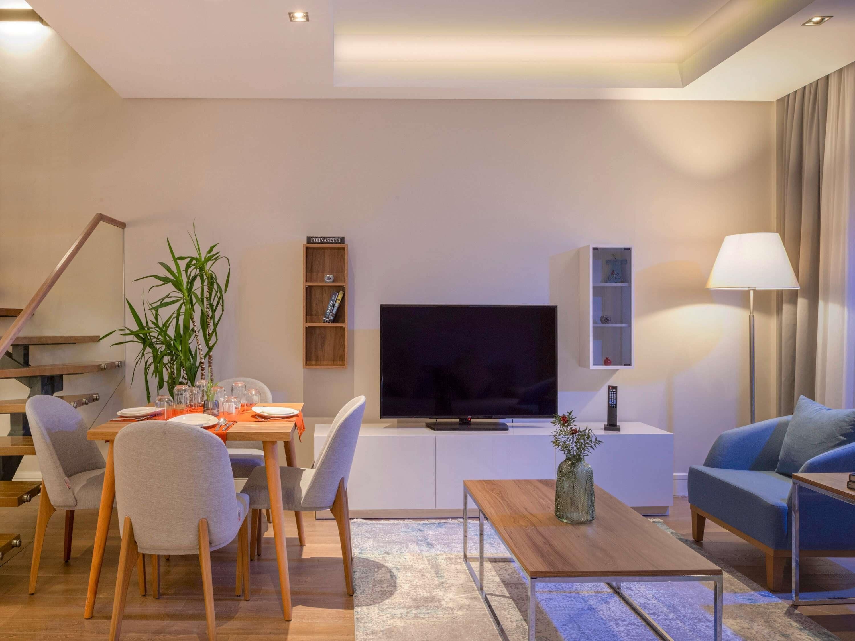 Apartamento, 2 quartos (Sky Duplex) | Cofre no quarto, secretária, cortinas/cortinados opacos 