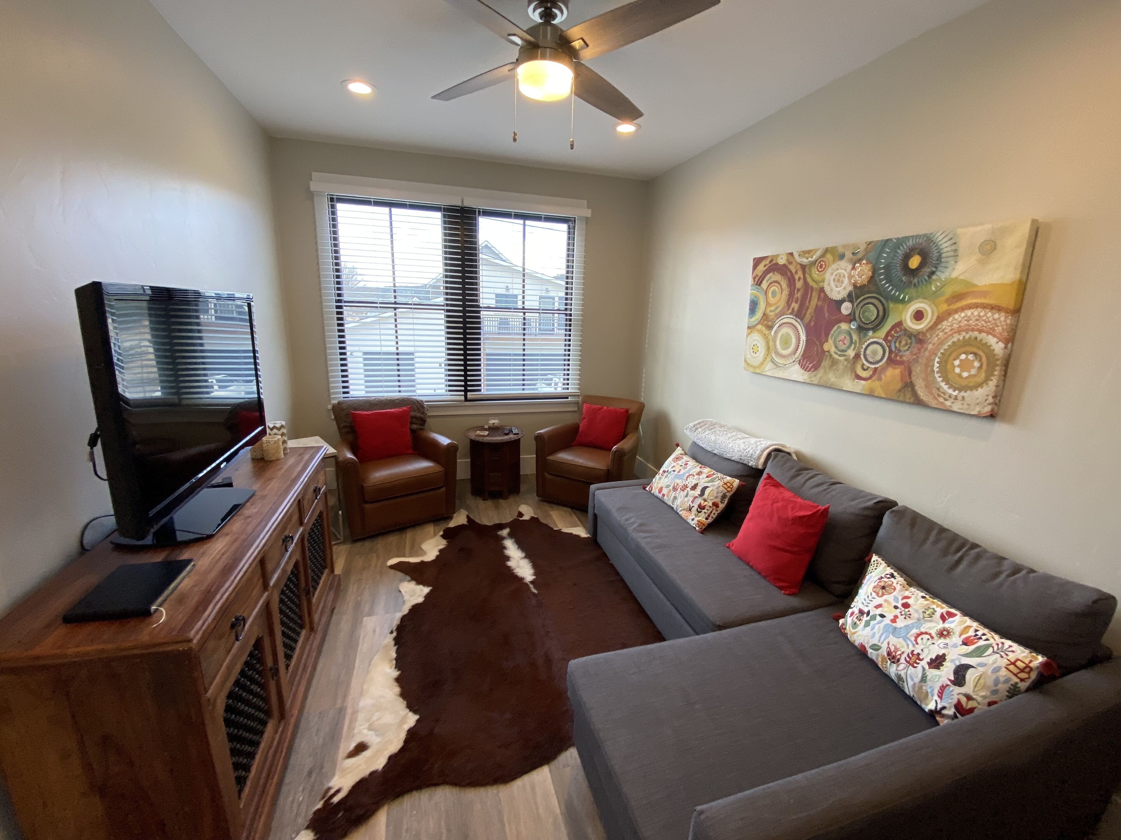 Newer Build-just A Block To Main St.-mountain Views - Buena Vista