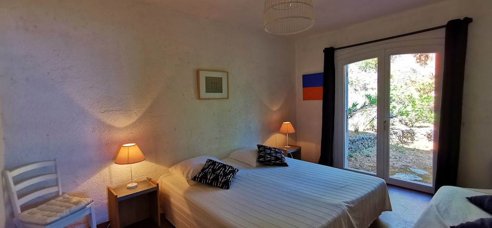 Villa Face A La Mer Avec Piscine, Proche Plage . - Saint-Raphaël
