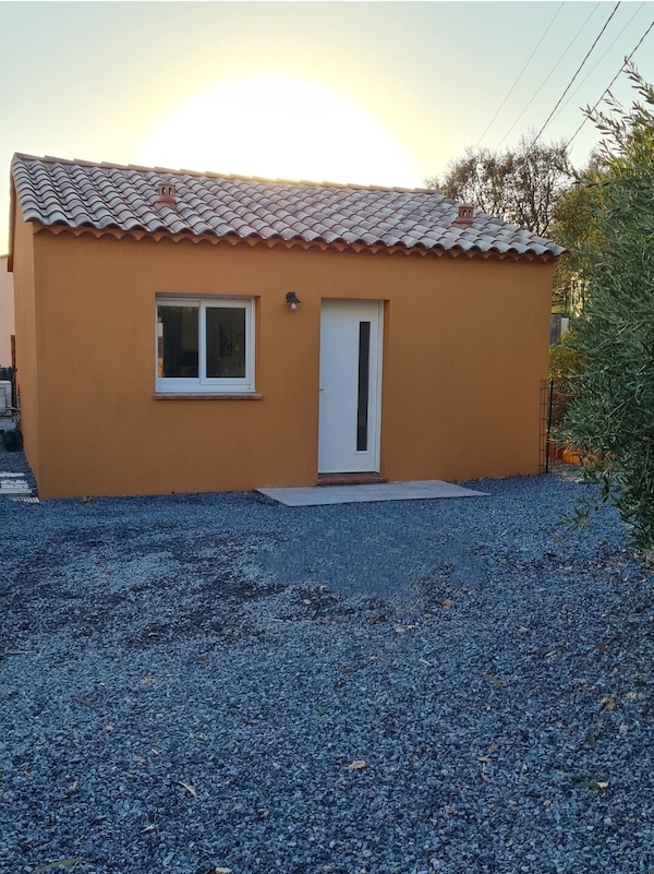 Renovated Apartment, Air-conditioned, Private Garden. - Cogolin